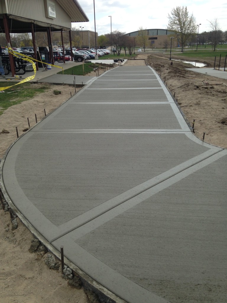 Concrete Sidewalks - RR Walton Concrete & Construction